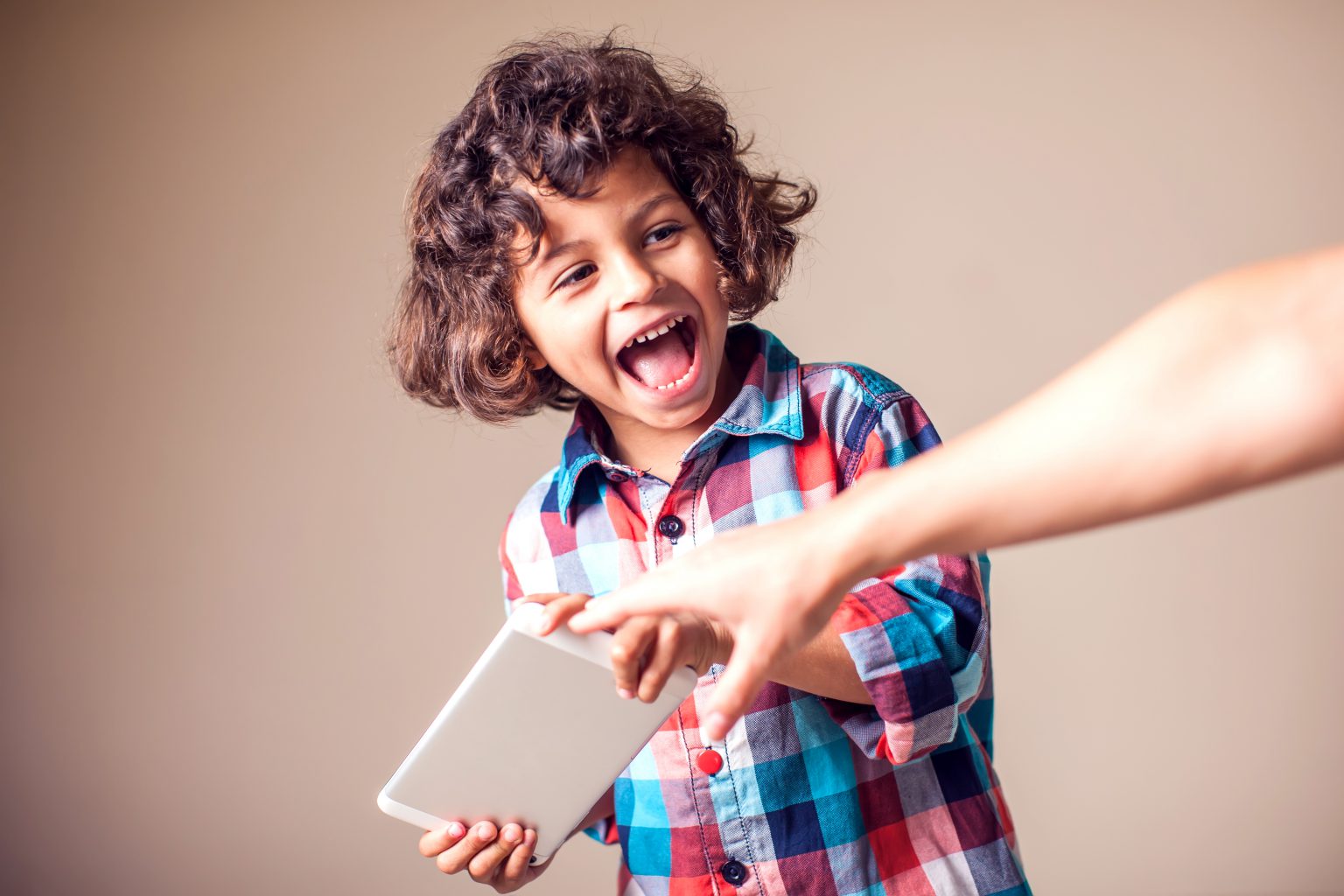 Do Screens Hijack Children’s Attention Spans? Understanding the Impact of Screen Time on Child ...